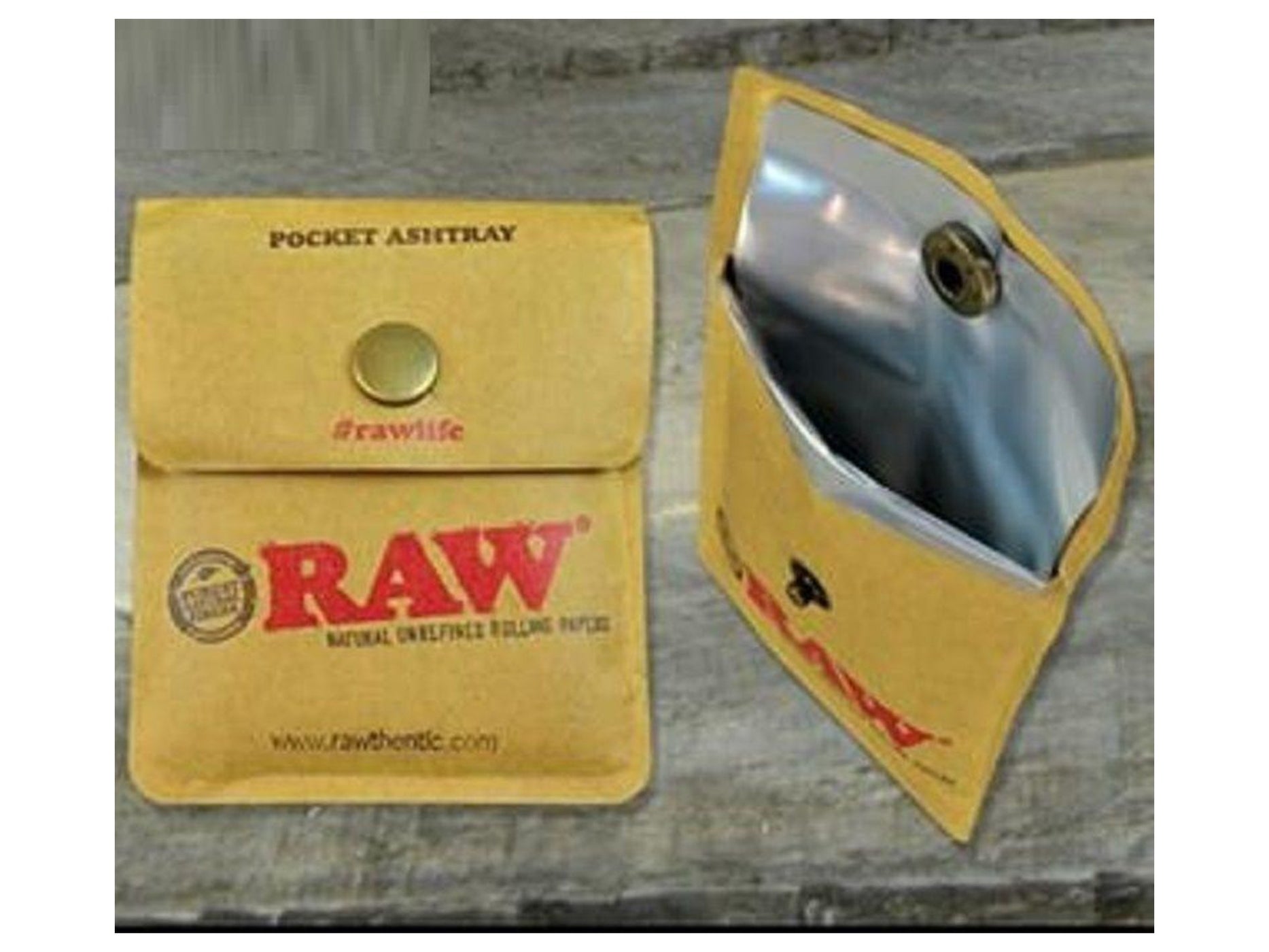 RAW Ashtray For Pocket (10 Pack Display Box) — VIR Wholesale