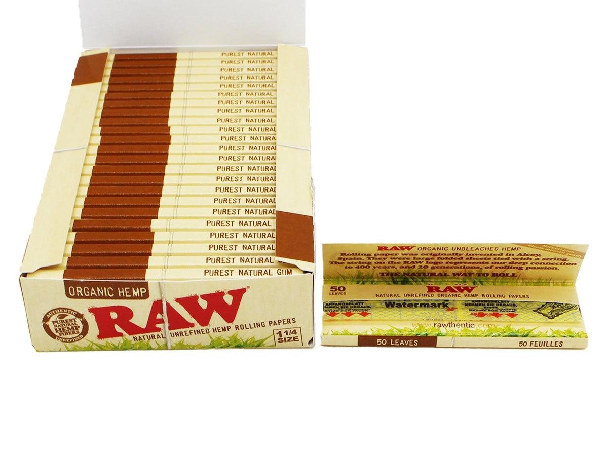 RAW PAPERS 1 AND 1/4 32 LEAVES ORGANIC — VIR Wholesale